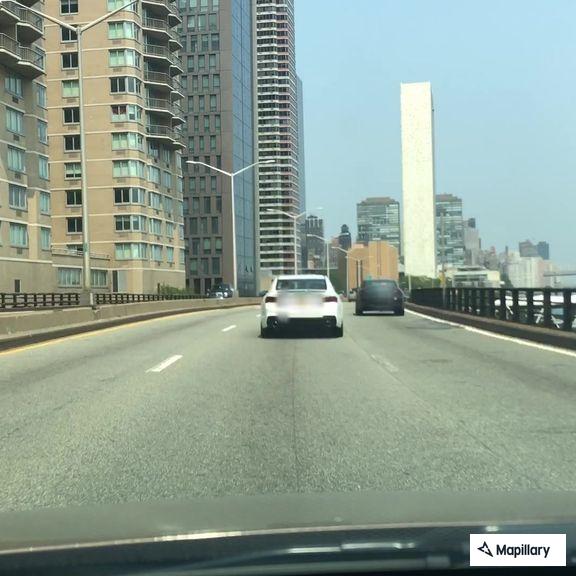 Heavy traffic blocks intersection near e 34th street and fdr drive, New ...