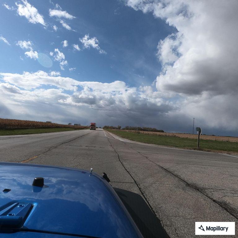 Patrol unit struck by vehicle during traffic control, Warren County IL ...