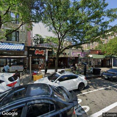 Man spotted riding outside subway train in new york, New York NY ...