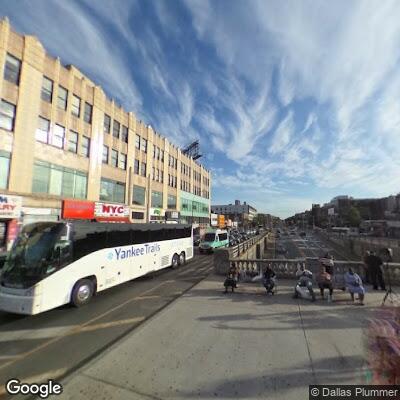 Male causes disturbance at Fordham Road subway station, Bronx NY ...