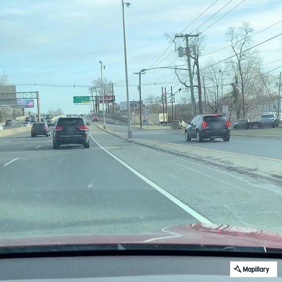 Two vehicle crash on route 4 westbound exit ramp, River Edge NJ ...