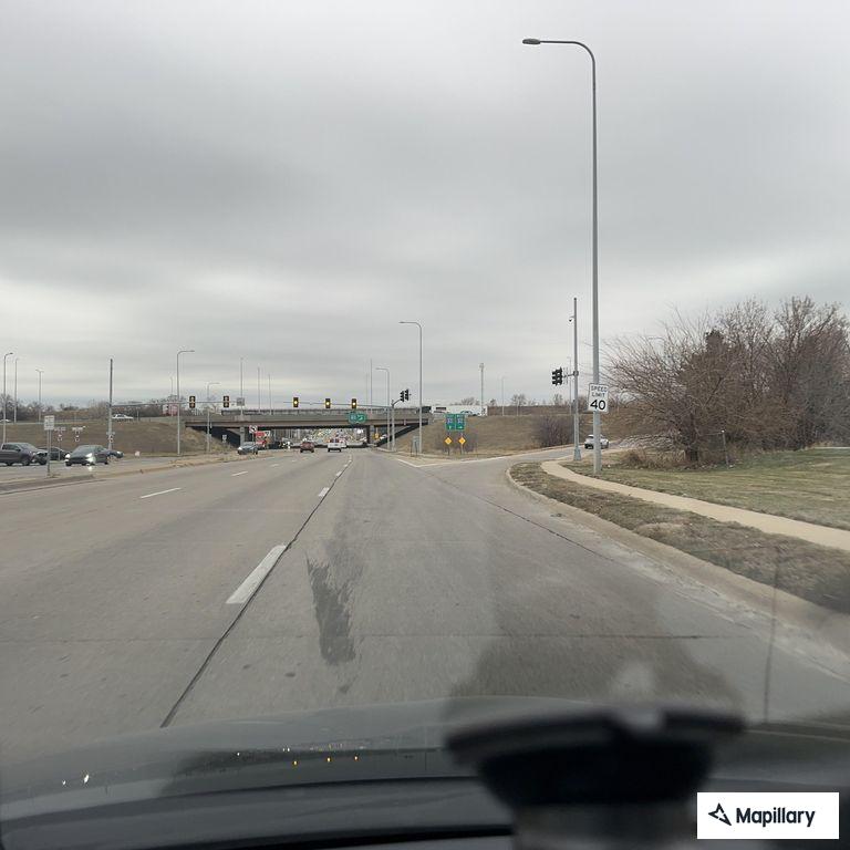 Injury crash near Papillion Parkway and 84th St, Omaha NE | CrimeRadar