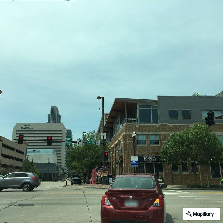Metal object blocking traffic near 10th and Dodge, Omaha NE | CrimeRadar