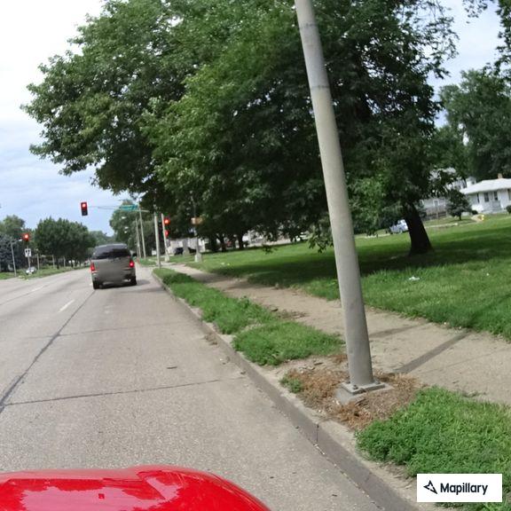 Crash involving police vehicle near Radial Hwy, Omaha NE | CrimeRadar