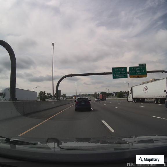 Extrication with injuries on I-95 near Exit 50, New Haven CT | CrimeRadar