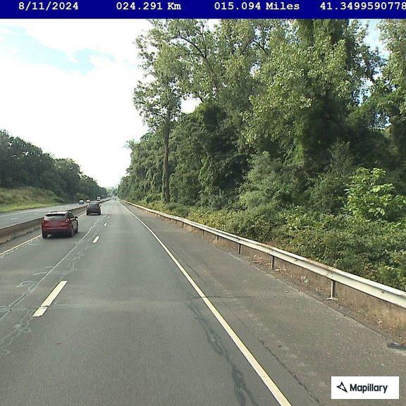 One-car accident on route 8 northbound near exit 15, Ansonia CT ...