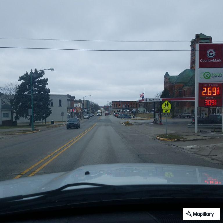 Traffic crash reported near Highland St and Orange St, Albion IN ...