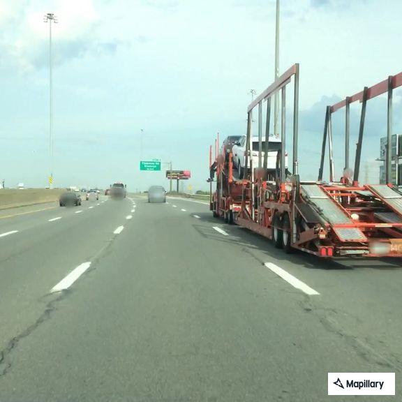 Slow police pursuit of silver car near Brook Park Ohio, Brook Park OH | CrimeRadar