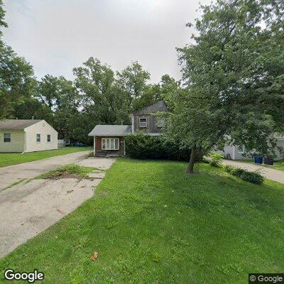 House fire with heavy flames and collapse risk in des moines, Des ...