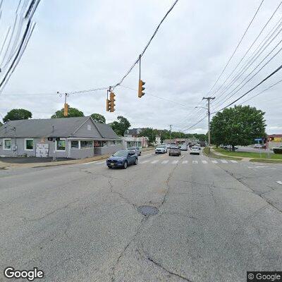 Vehicle blocking intersection on West Main Street, Norwich CT | CrimeRadar