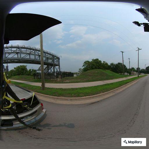 Vehicle break-in reported at Ford plant center, Chicago IL | CrimeRadar