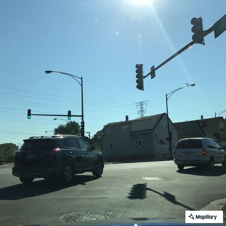 Railroad crossing malfunction reported at 95th and Ewing, Chicago IL ...