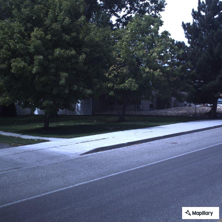 man has light seizures with a cut over his eye, Garland UT | CrimeRadar