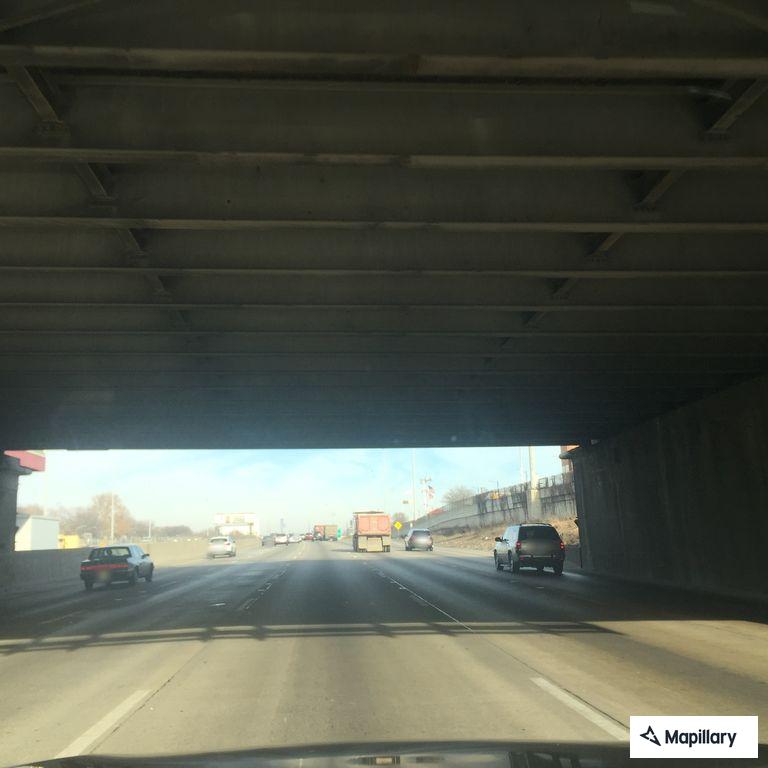 Police investigation closes Red Line stations, Chicago IL | CrimeRadar