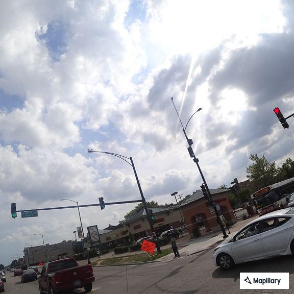 Amber Alert vehicle seen near McDonald's on Stony Island, Chicago IL ...