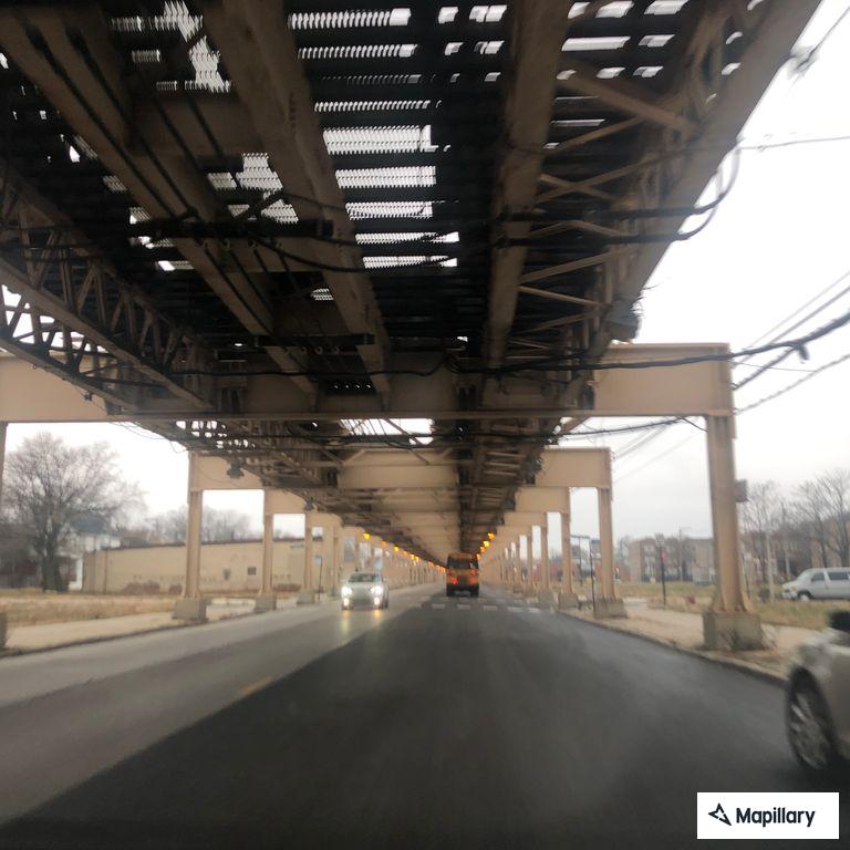 Man threatens to use mace at Bessie Coleman Library, Chicago IL ...