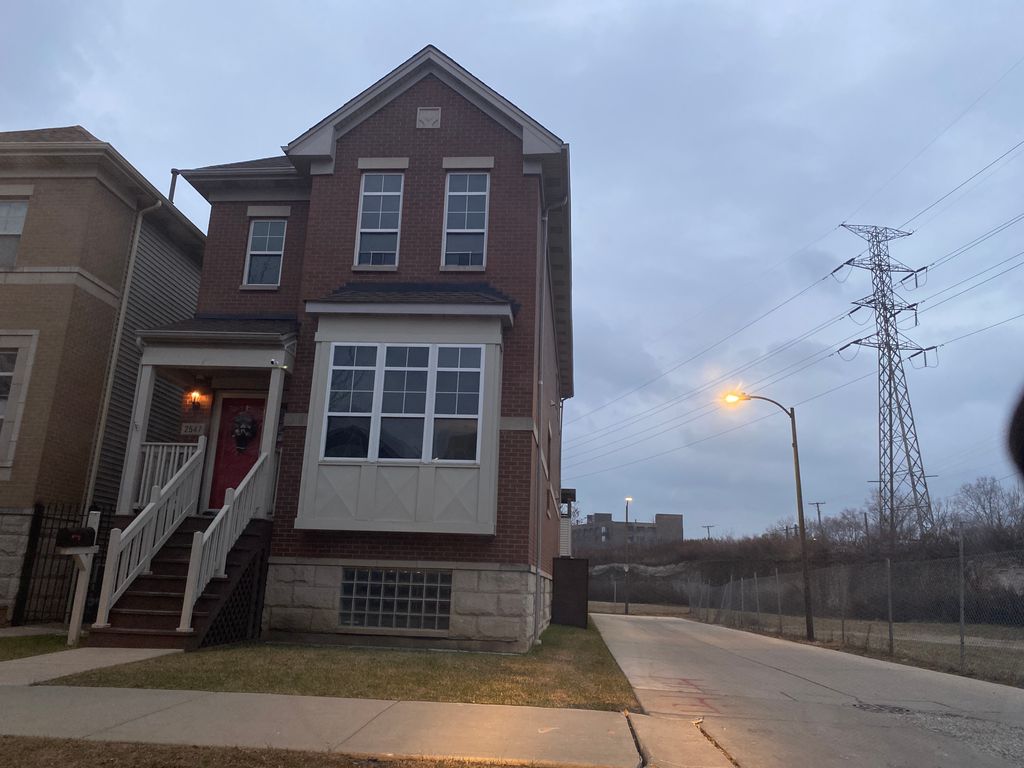 Order of protection violation checked near West Grenshaw St, Chicago IL ...