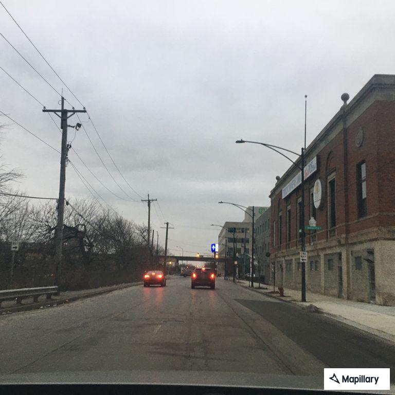 Possible child taken from school near Marshfield Ave, Chicago IL | CrimeRadar