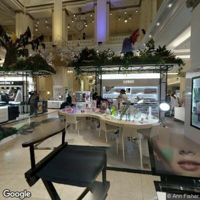 Man battered by store security after suspected shoplifting, Chicago IL ...