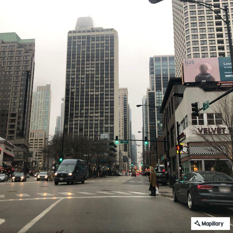 Shoplifting reported near North State St, Chicago IL | CrimeRadar