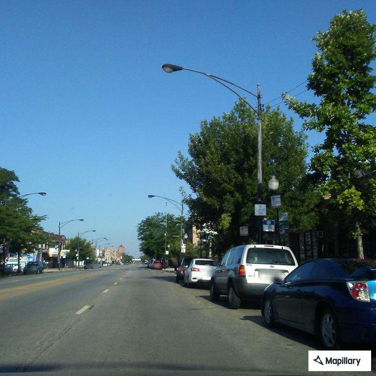 Intoxicated man yells at pedestrians near Tripp and Fullerton, Chicago ...