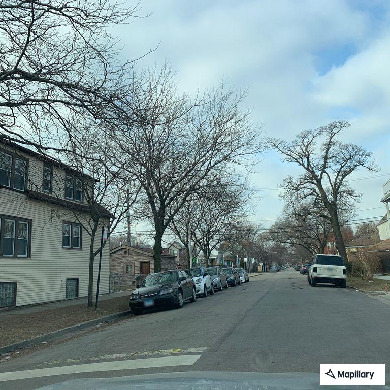 Minor vehicle collision near Elston and School, Chicago IL | CrimeRadar