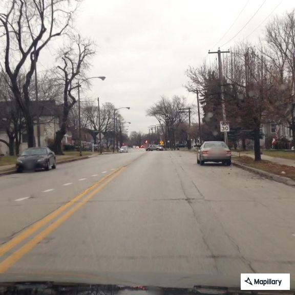 Two-vehicle crash at Devon and Canfield, Park Ridge IL | CrimeRadar