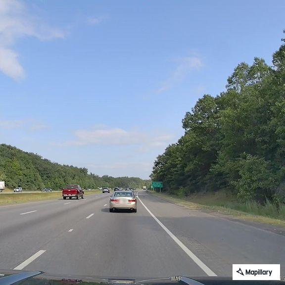 Couch blocks off-ramp on interstate 495, Franklin MA | CrimeRadar