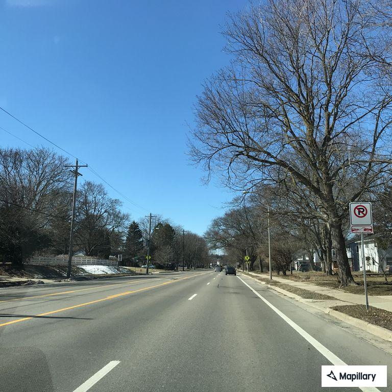 Officer responds to report of vagrant near Oneida Place, Ann Arbor MI ...