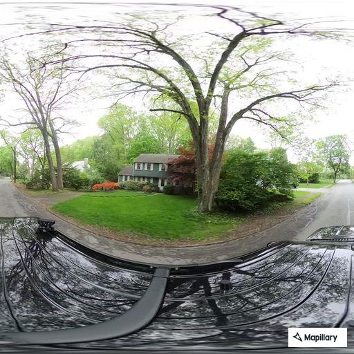 Kids throw items at door and flee in Wellesley, Wellesley MA | CrimeRadar