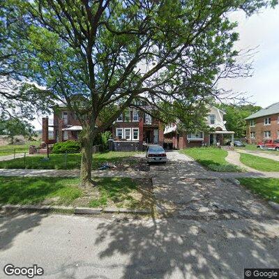 Emergency services respond to elderly woman with chest pain, Detroit MI ...