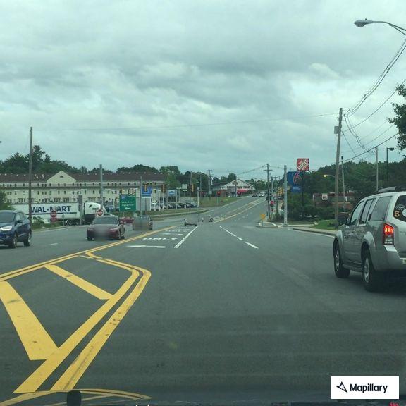 Traffic stop for illegal U-turn near Main St, Tewksbury MA | CrimeRadar