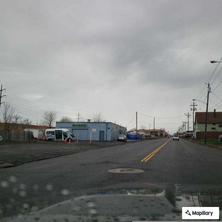Shooting investigated near jukebox with uncooperative witnesses ...