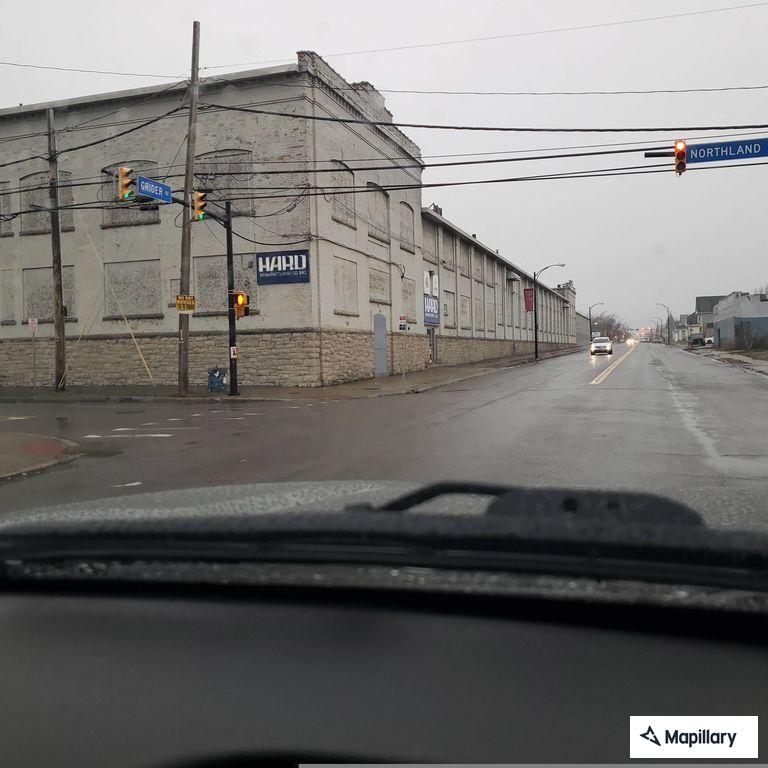 Hit-and-run accident on Grider St involves gray SUV, Buffalo NY ...