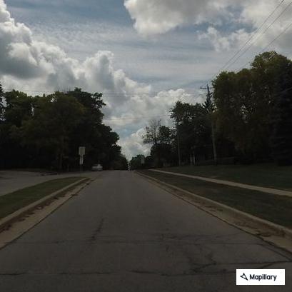 Unconscious person with abnormal breathing reported, West Allis WI ...