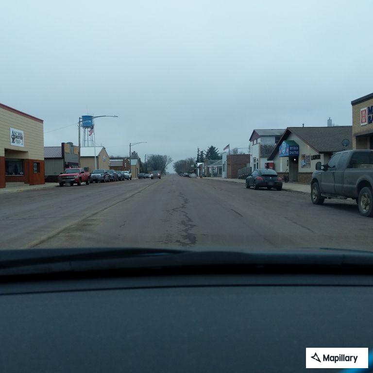 Two semis parked blocking area on County Road 7, Belview MN | CrimeRadar
