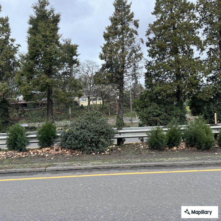 Small warming fire near Salem Dallas Hwy, Salem OR | CrimeRadar