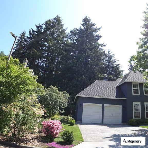 Broken water pipe causes leak through ceiling, Portland OR | CrimeRadar