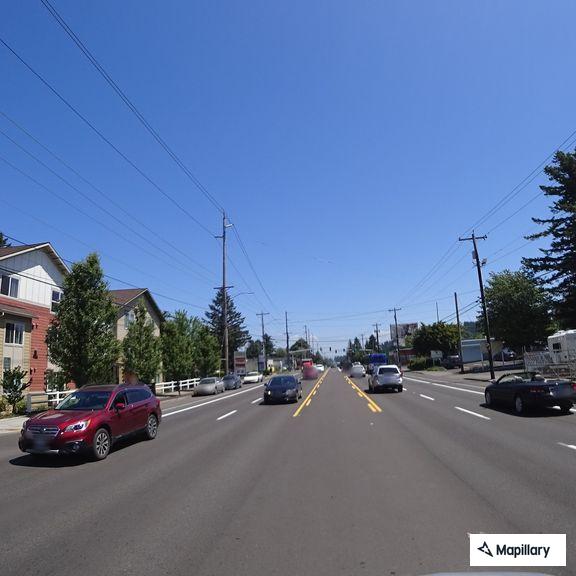 Person falls at apartment near SE Division St, Portland OR | CrimeRadar