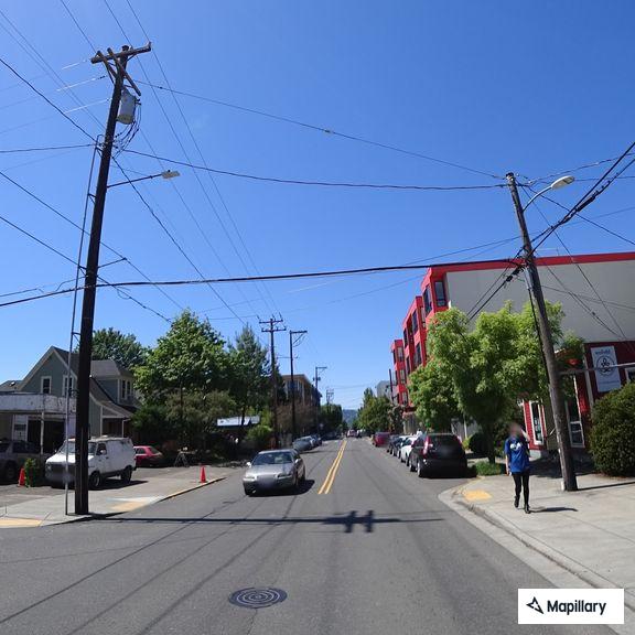 Person has severe breathing difficulty at SE Division St, Portland OR ...