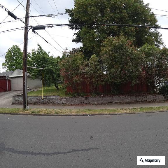 Pregnant woman injured in vehicle fire at intersection, Portland OR ...