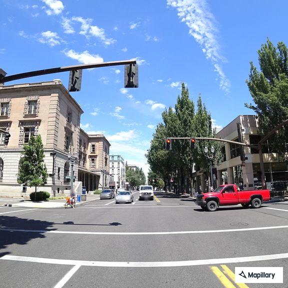 Medical emergency at pendleton woolen mills, Portland OR | CrimeRadar