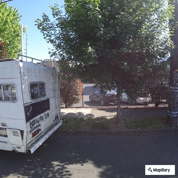 Fire response on NE 1st Ave linked to barbecue, Portland OR | CrimeRadar