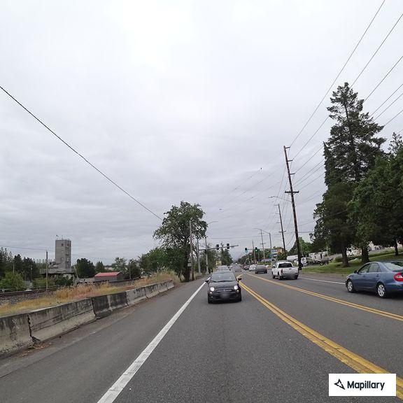Fire units respond to smoke near NE 122nd Ave, Portland OR | CrimeRadar