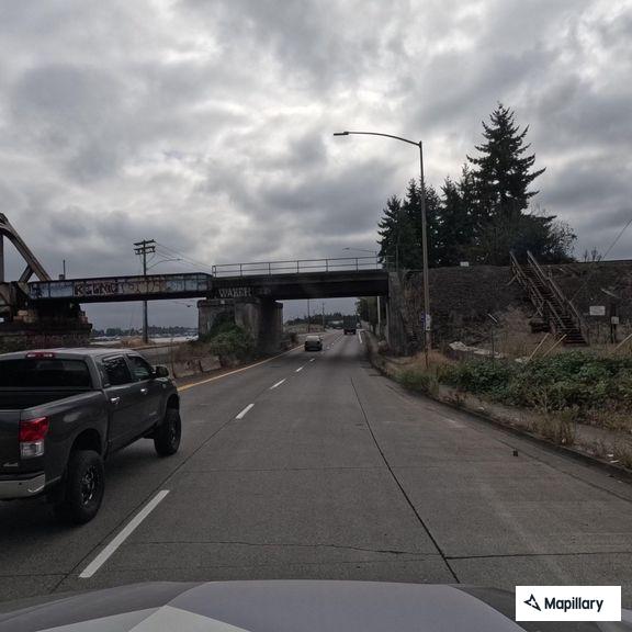 Fire reported in storm drains near gas station, Portland OR | CrimeRadar
