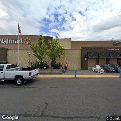 Person unconscious in red pickup at Walmart parking lot, Longview WA ...