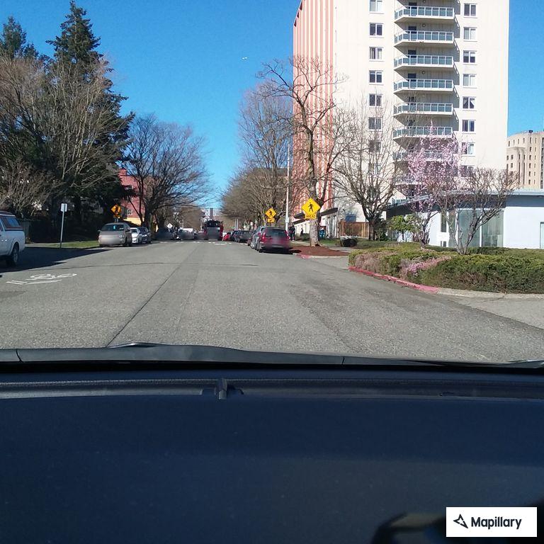 Paramedics respond to patient with low blood pressure, Tacoma WA ...