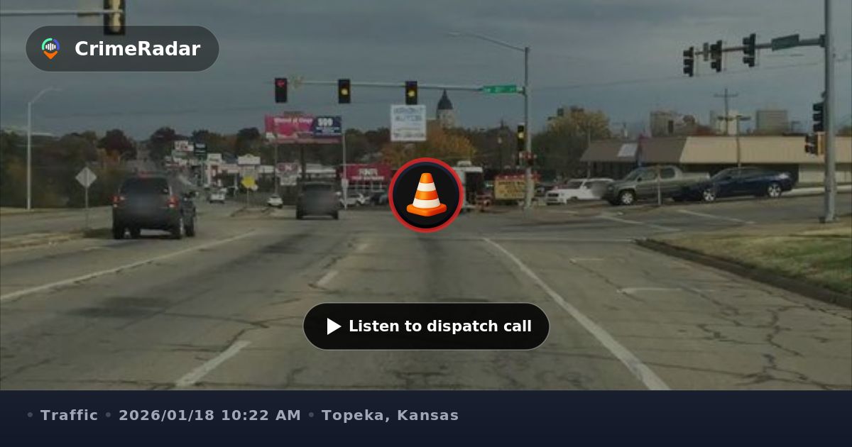Officer conducts vehicle check near Topeka Blvd, Topeka KS | CrimeRadar