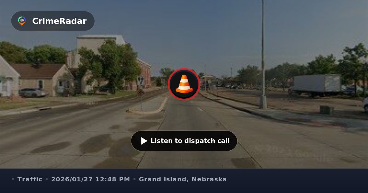 Officers conduct traffic stop near Walnut and Division, Grand Island NE ...