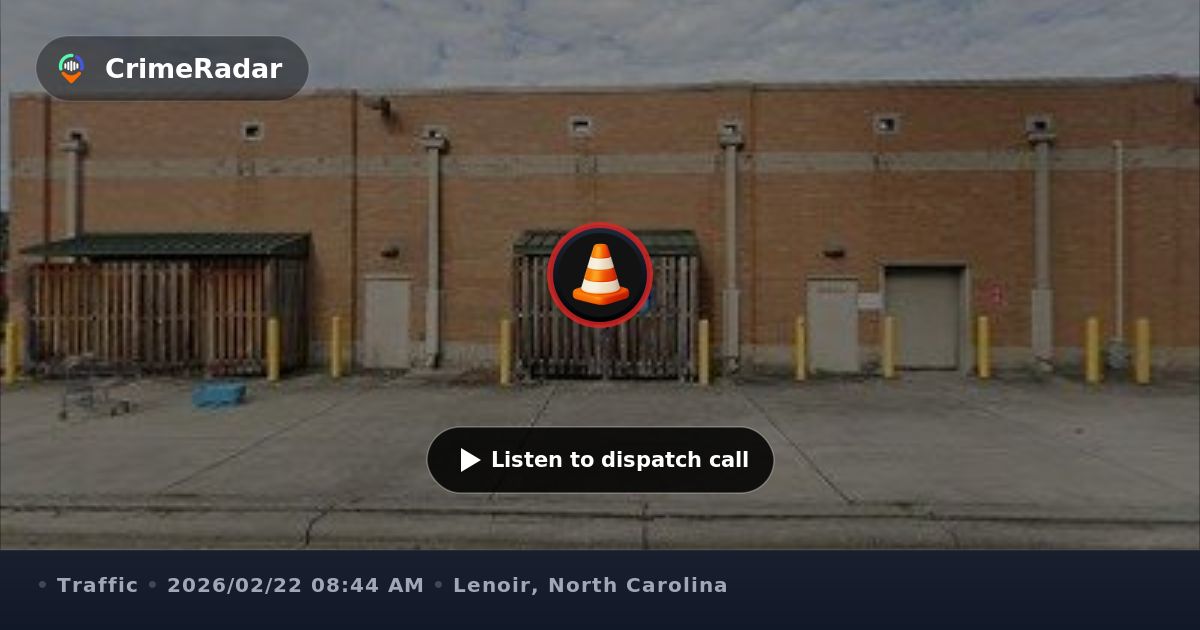 Three-car crash reported in front of Walgreens, Lenoir NC | CrimeRadar